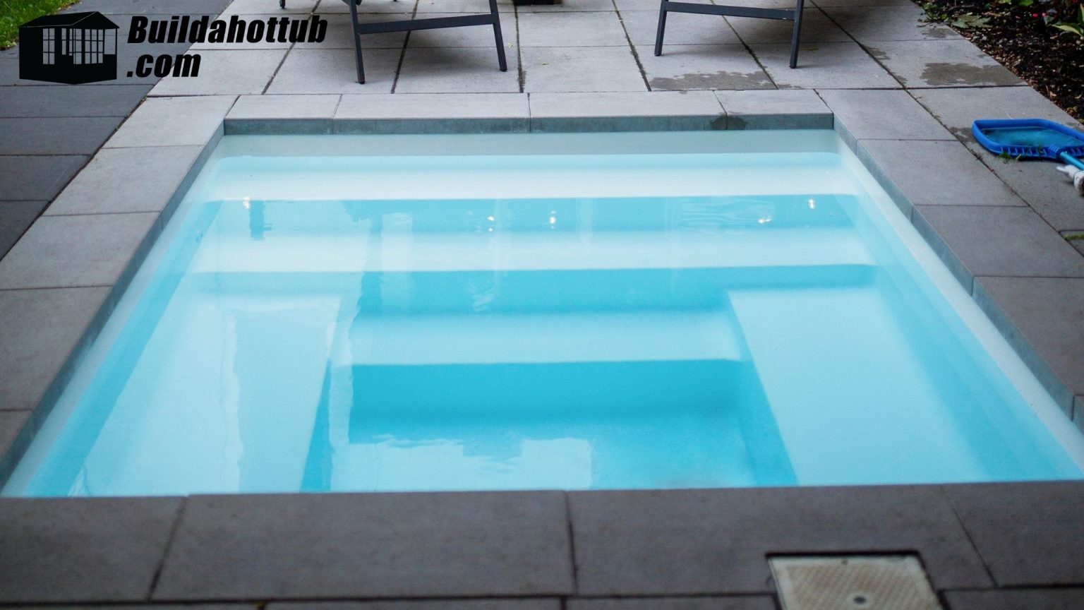 Plunge Pool / Cocktail Pool – 14′ x 10′ plus Architectural (4.88m x 3 ...
