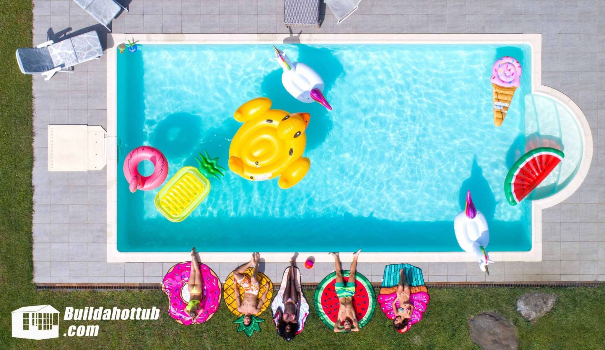 Plunge Pool / Cocktail Pool – 14′ x 7′ plus Architectural (4.2m x 2.1m ...